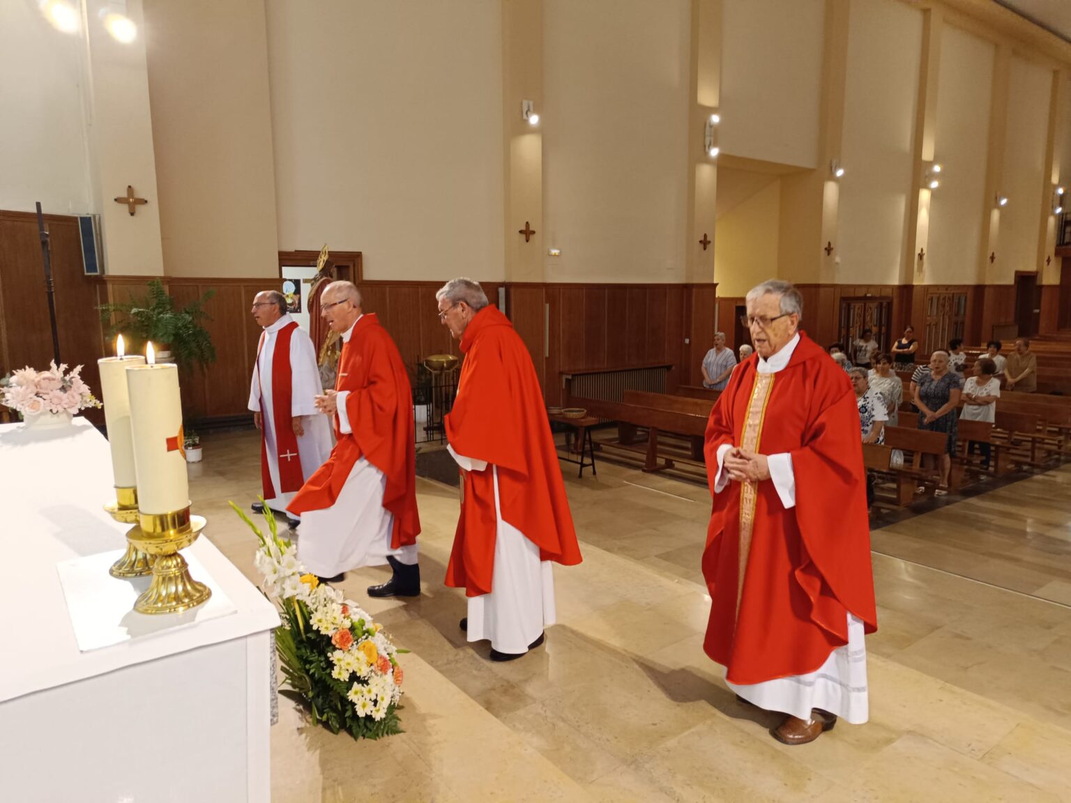 Celebración del 60 aniversario de sacerdocio de cuatro misioneros ...
